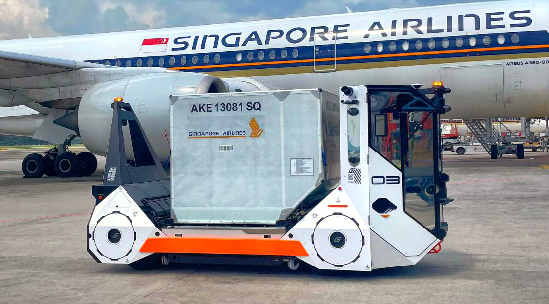 Autonomous baggage transport at Changi Airport - Driving Me